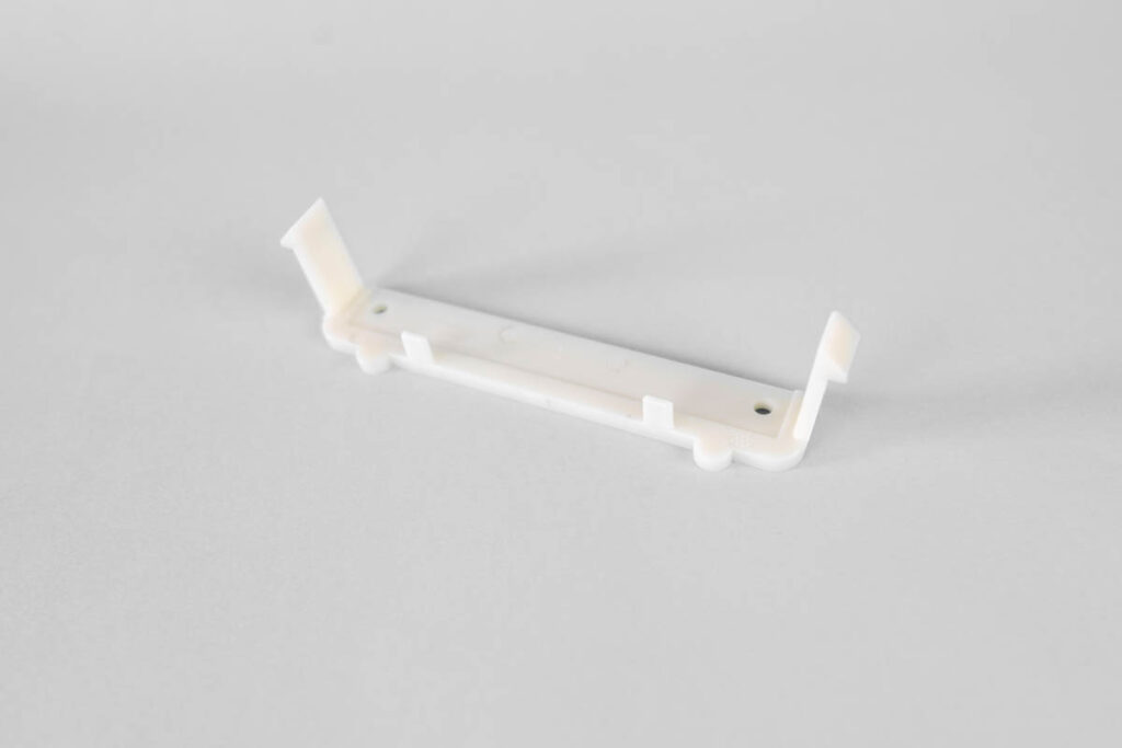 4316 False Front Clip 3/4" X 4-1/2"